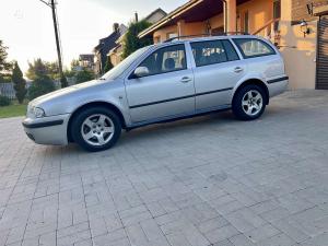 Pelēks Skoda Octavia 2001 Viļņa, ar dzinēja tilpumu 1.90 L un nobraukumu 347 tūkst. km par 1300 €, foto 6 vietnē AUTOMOTO.COM.LV