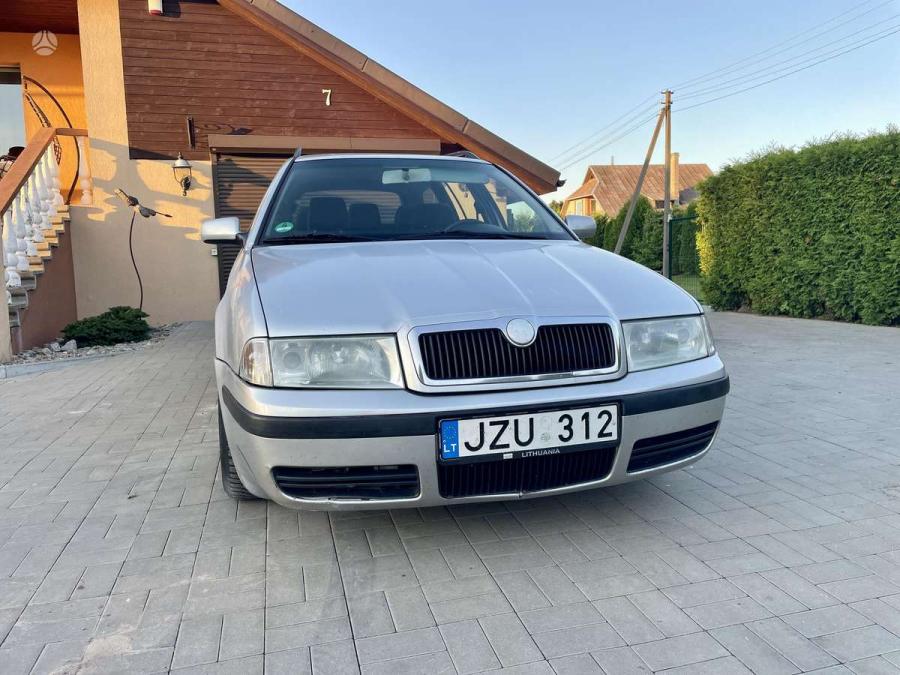 Pelēks Skoda Octavia 2001 Viļņa, ar dzinēja tilpumu 1.90 L un nobraukumu 347 tūkst. km par 1300 €, foto 10 vietnē AUTOMOTO.COM.LV