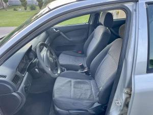Pelēks Skoda Octavia 2001 Viļņa, ar dzinēja tilpumu 1.90 L un nobraukumu 347 tūkst. km par 1300 €, foto 13 vietnē AUTOMOTO.COM.LV