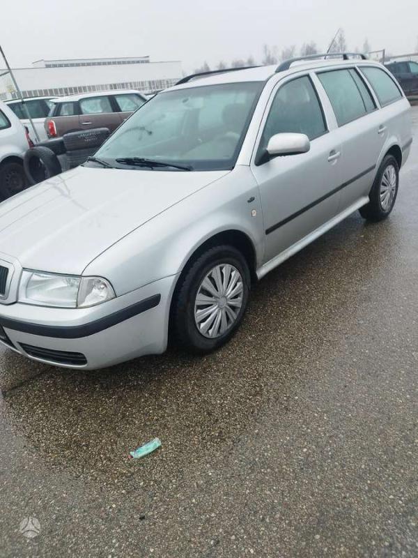 Grey Skoda Octavia 2002 in Marijampole, with an engine capacity of 1.90 L and mileage of 295 thousand km for 1350 €, photo 2 on AUTOMOTO.COM.LV
