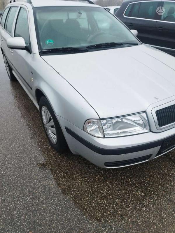 Grey Skoda Octavia 2002 in Marijampole, with an engine capacity of 1.90 L and mileage of 295 thousand km for 1350 €, photo 5 on AUTOMOTO.COM.LV