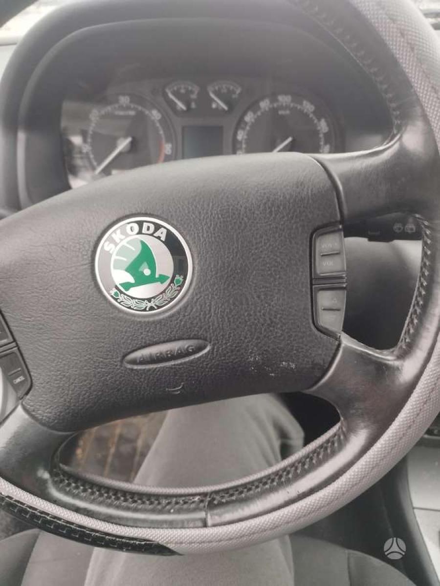 Pelēks Skoda Octavia 2002 Marijampole, ar dzinēja tilpumu 1.90 L un nobraukumu 295 tūkst. km par 1350 €, foto 11 vietnē AUTOMOTO.COM.LV