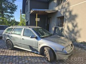 Серый Шкода Октавия 2002 в Огре, объемом двигателя 1.90 л и пробегом 390 тыс. км за 350 €, фото 4 на AUTOMOTO.COM.LV