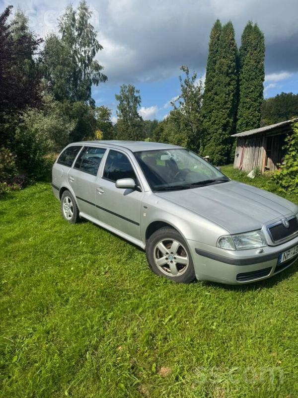 Skoda Octavia 2003 Tukums vietnē Pelēks Skoda Octavia 2003 Tukums, ar dzinēja tilpumu 1.90 L un nobraukumu 247 tūkst. km par 800 €, foto 6 vietnē AUTOMOTO.COM.LV