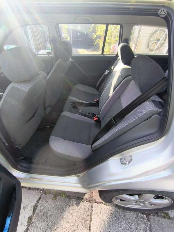 Grey Skoda Octavia 2003 in Kupiskis, with an engine capacity of 1.90 L and mileage of 247 thousand km for 2000 €, photo 10 on AUTOMOTO.COM.LV