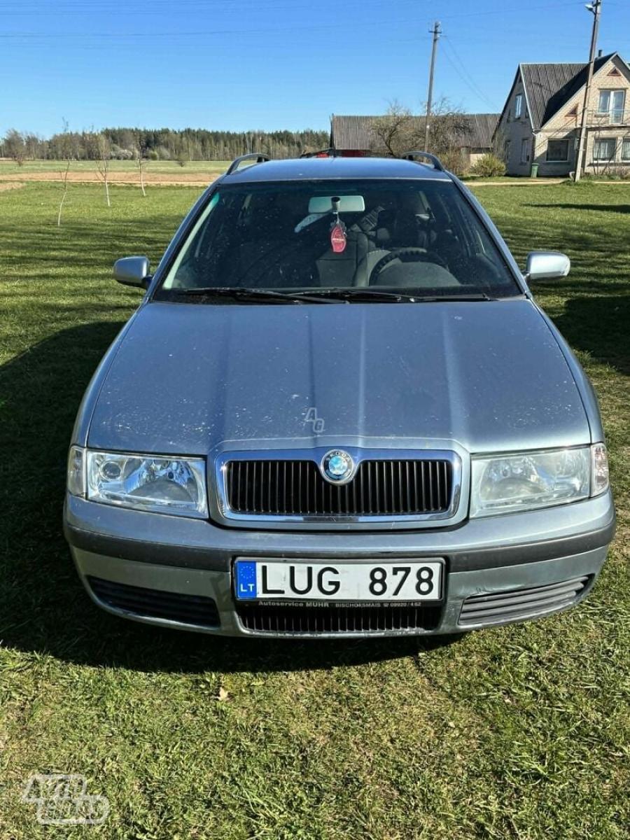 Pelēks Skoda Octavia 2004 Viļņa, ar dzinēja tilpumu 1.40 L un nobraukumu 300 tūkst. km par 350 €, foto 3 vietnē AUTOMOTO.COM.LV