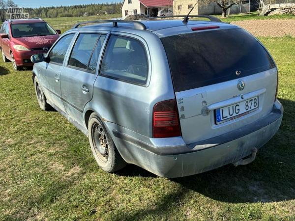 Pelēks Skoda Octavia 2004 Viļņa, ar dzinēja tilpumu 1.40 L un nobraukumu 300 tūkst. km par 350 €, foto 4 vietnē AUTOMOTO.COM.LV