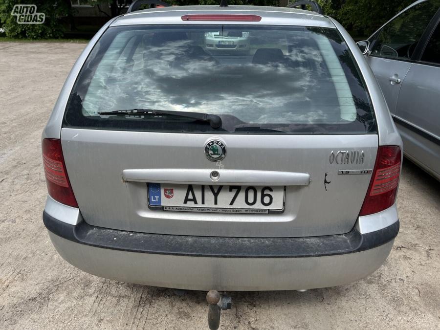 Grey Skoda Octavia 2004 in Vilnius, with an engine capacity of 1.90 L and mileage of 251 thousand km for 1250 €, photo 3 on AUTOMOTO.COM.LV