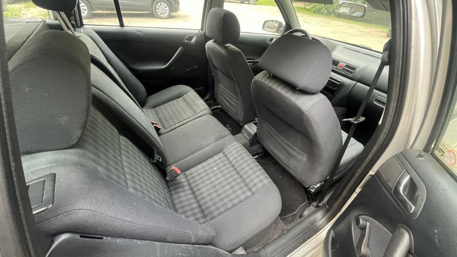 Grey Skoda Octavia 2004 in Vilnius, with an engine capacity of 1.90 L and mileage of 251 thousand km for 1250 €, photo 14 on AUTOMOTO.COM.LV