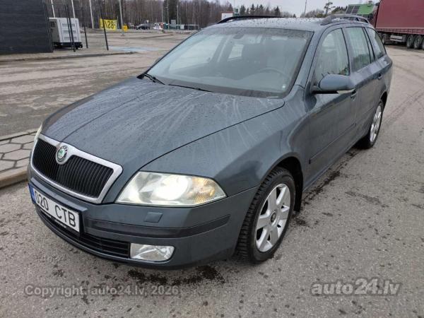 Pelēks Skoda Octavia 2005 Veru, ar dzinēja tilpumu 1.60 L un nobraukumu 293 tūkst. km par 850 €, foto 1 vietnē AUTOMOTO.COM.LV