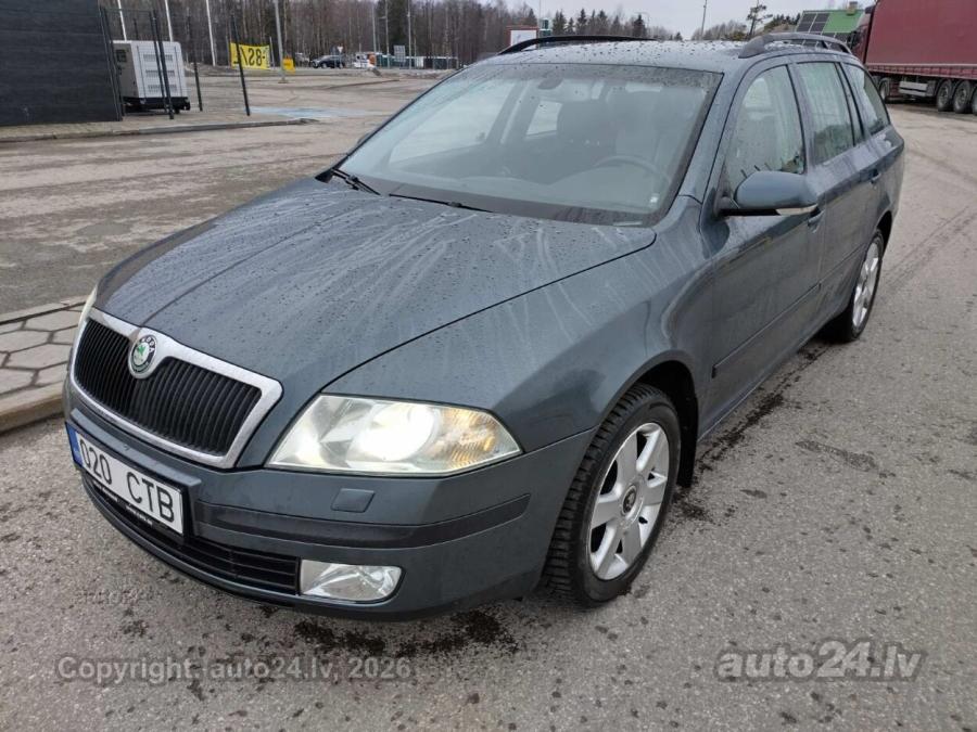 Grey Skoda Octavia 2005 in Voru, with an engine capacity of 1.60 L and mileage of 293 thousand km for 850 €, photo 1 on AUTOMOTO.COM.LV