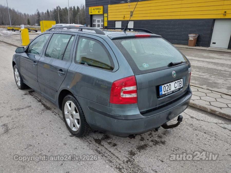 Grey Skoda Octavia 2005 in Voru, with an engine capacity of 1.60 L and mileage of 293 thousand km for 850 €, photo 3 on AUTOMOTO.COM.LV