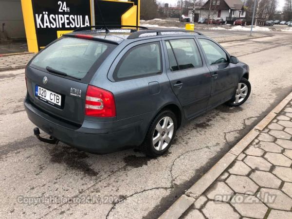 Pelēks Skoda Octavia 2005 Veru, ar dzinēja tilpumu 1.60 L un nobraukumu 293 tūkst. km par 850 €, foto 4 vietnē AUTOMOTO.COM.LV