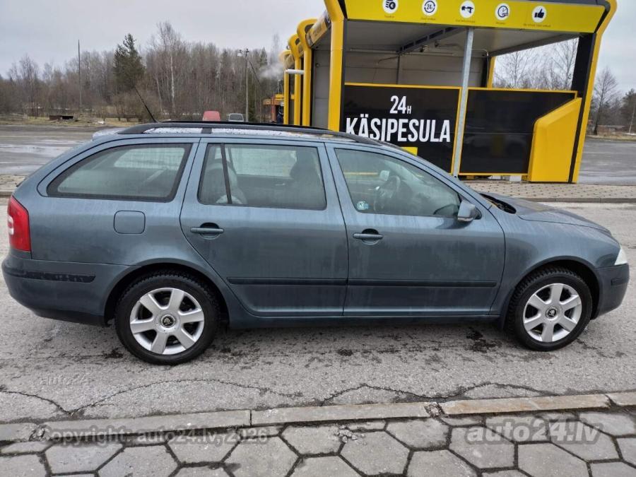 Grey Skoda Octavia 2005 in Voru, with an engine capacity of 1.60 L and mileage of 293 thousand km for 850 €, photo 15 on AUTOMOTO.COM.LV