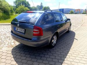 Grey Skoda Octavia 2005 in Liepaja, with an engine capacity of 1.60 L and mileage of 347 thousand km for 980 €, photo 3 on AUTOMOTO.COM.LV