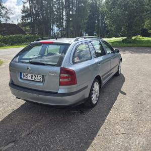 Grey Skoda Octavia 2005 in Valka, with an engine capacity of 2.00 L and mileage of 382 thousand km for 2700 €, photo 8 on AUTOMOTO.COM.LV