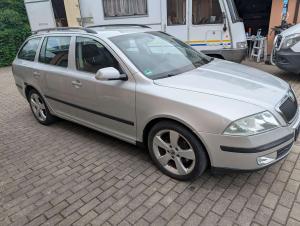 Grey Skoda Octavia 2005 in Vilkaviskis, with an engine capacity of 1.97 L and mileage of 196 thousand km for 1350 €, photo  on AUTOMOTO.COM.LV