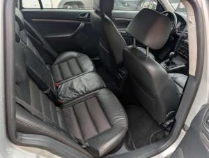 Grey Skoda Octavia 2005 in Vilkaviskis, with an engine capacity of 1.97 L and mileage of 196 thousand km for 1350 €, photo 10 on AUTOMOTO.COM.LV