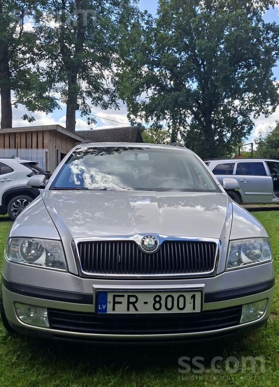 Pelēks Skoda Octavia 2005 Gulbene, ar dzinēja tilpumu 2.00 L un nobraukumu 251 tūkst. km par 1650 €, foto 3 vietnē AUTOMOTO.COM.LV