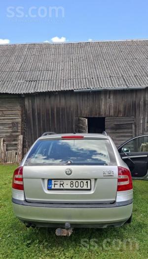 Pelēks Skoda Octavia 2005 Gulbene, ar dzinēja tilpumu 2.00 L un nobraukumu 251 tūkst. km par 1650 €, foto 6 vietnē AUTOMOTO.COM.LV