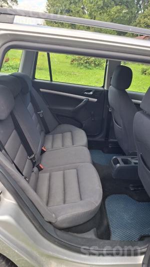 Pelēks Skoda Octavia 2005 Gulbene, ar dzinēja tilpumu 2.00 L un nobraukumu 251 tūkst. km par 1650 €, foto 8 vietnē AUTOMOTO.COM.LV