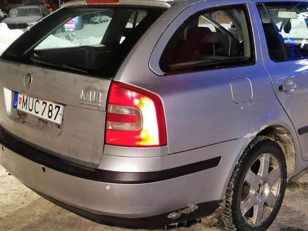 Grey Skoda Octavia 2006 in Vilnius, with an engine capacity of 1.90 L and mileage of 300 thousand km for 1200 €, photo 7 on AUTOMOTO.COM.LV