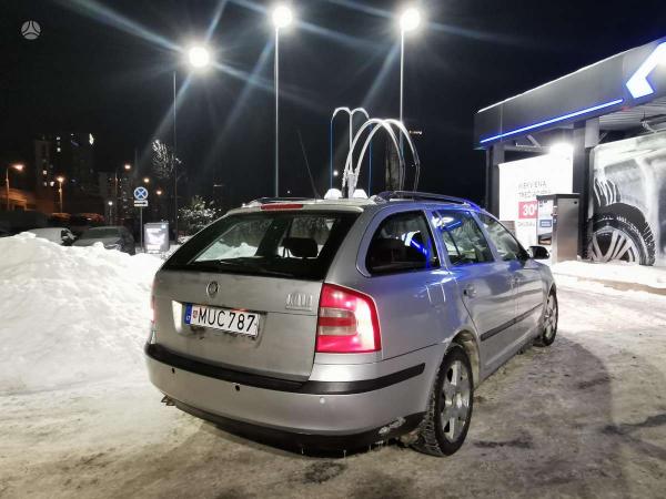 Grey Skoda Octavia 2006 in Vilnius, with an engine capacity of 1.90 L and mileage of 300 thousand km for 1200 €, photo 9 on AUTOMOTO.COM.LV