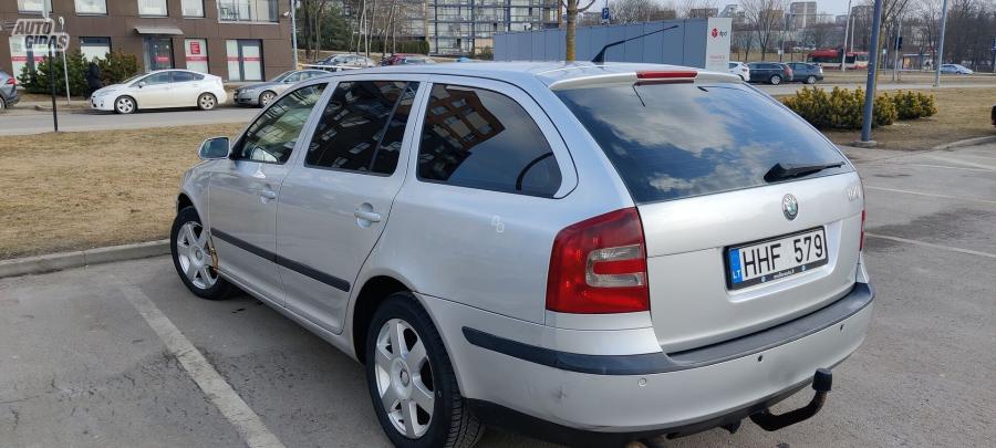 Grey Skoda Octavia 2006 in Vilnius, with an engine capacity of 2.00 L and mileage of 429 thousand km for 1600 €, photo 3 on AUTOMOTO.COM.LV