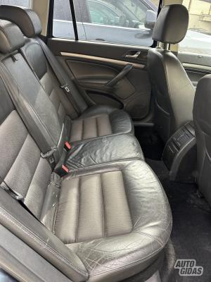 Grey Skoda Octavia 2006 in Vilnius, with an engine capacity of 2.00 L and mileage of 254 thousand km for 599 €, photo 14 on AUTOMOTO.COM.LV