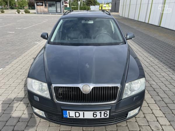 Серый Шкода Октавия 2006 в Вильнюс, объемом двигателя 2.00 л и пробегом 250 тыс. км за 1700 €, фото 6 на AUTOMOTO.COM.LV
