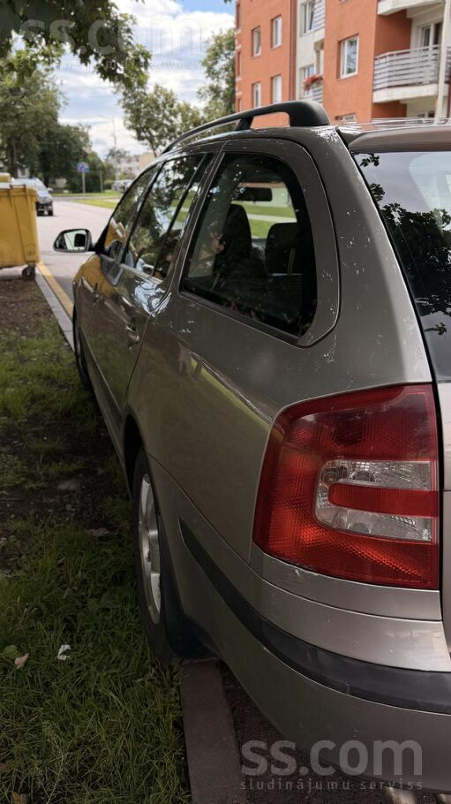 Pelēks Skoda Octavia 2006 Rīga, ar dzinēja tilpumu 1.90 L un nobraukumu 200 tūkst. km par 1850 €, foto 5 vietnē AUTOMOTO.COM.LV