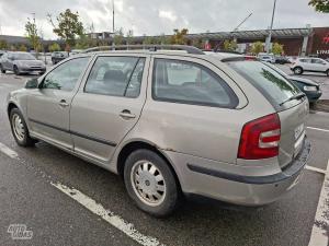 Pelēks Skoda Octavia 2006 Viļņa, ar dzinēja tilpumu 2.00 L un nobraukumu 328 tūkst. km par 1150 €, foto 6 vietnē AUTOMOTO.COM.LV