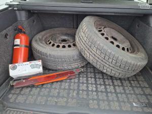 Pelēks Skoda Octavia 2006 Viļņa, ar dzinēja tilpumu 2.00 L un nobraukumu 328 tūkst. km par 1150 €, foto 10 vietnē AUTOMOTO.COM.LV