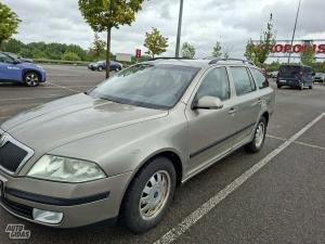 Pelēks Skoda Octavia 2006 Viļņa, ar dzinēja tilpumu 2.00 L un nobraukumu 328 tūkst. km par 1150 €, foto 21 vietnē AUTOMOTO.COM.LV