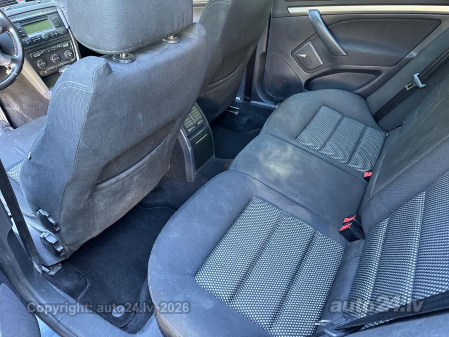 Pelēks Skoda Octavia 2006 Rakvere, ar dzinēja tilpumu 2.00 L un nobraukumu 369 tūkst. km par 1499 €, foto 9 vietnē AUTOMOTO.COM.LV