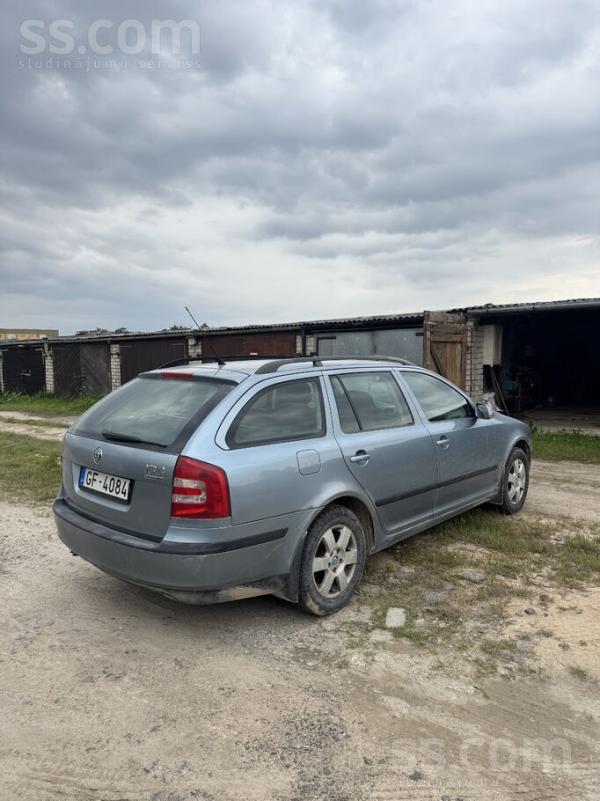 Pelēks Skoda Octavia 2006 Bauska, ar dzinēja tilpumu 1.90 L un nobraukumu 167 tūkst. km par 850 €, foto 6 vietnē AUTOMOTO.COM.LV