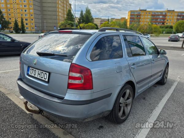 Pelēks Skoda Octavia 2006 Tartu, ar dzinēja tilpumu 2.00 L un nobraukumu 391 tūkst. km par 599 €, foto 4 vietnē AUTOMOTO.COM.LV
