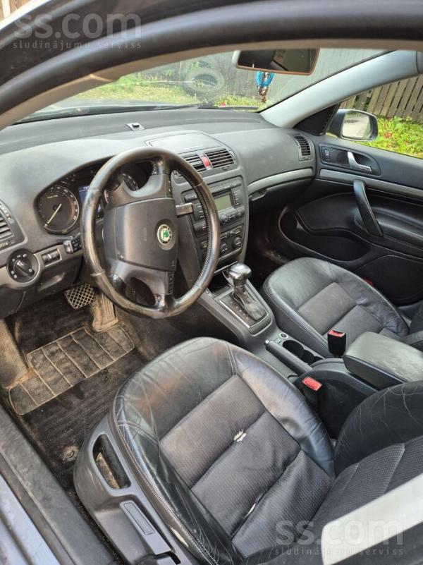 Grey Skoda Octavia 2006 in Jelgava, with an engine capacity of 2.00 L and mileage of 350 thousand km for 500 €, photo 5 on AUTOMOTO.COM.LV