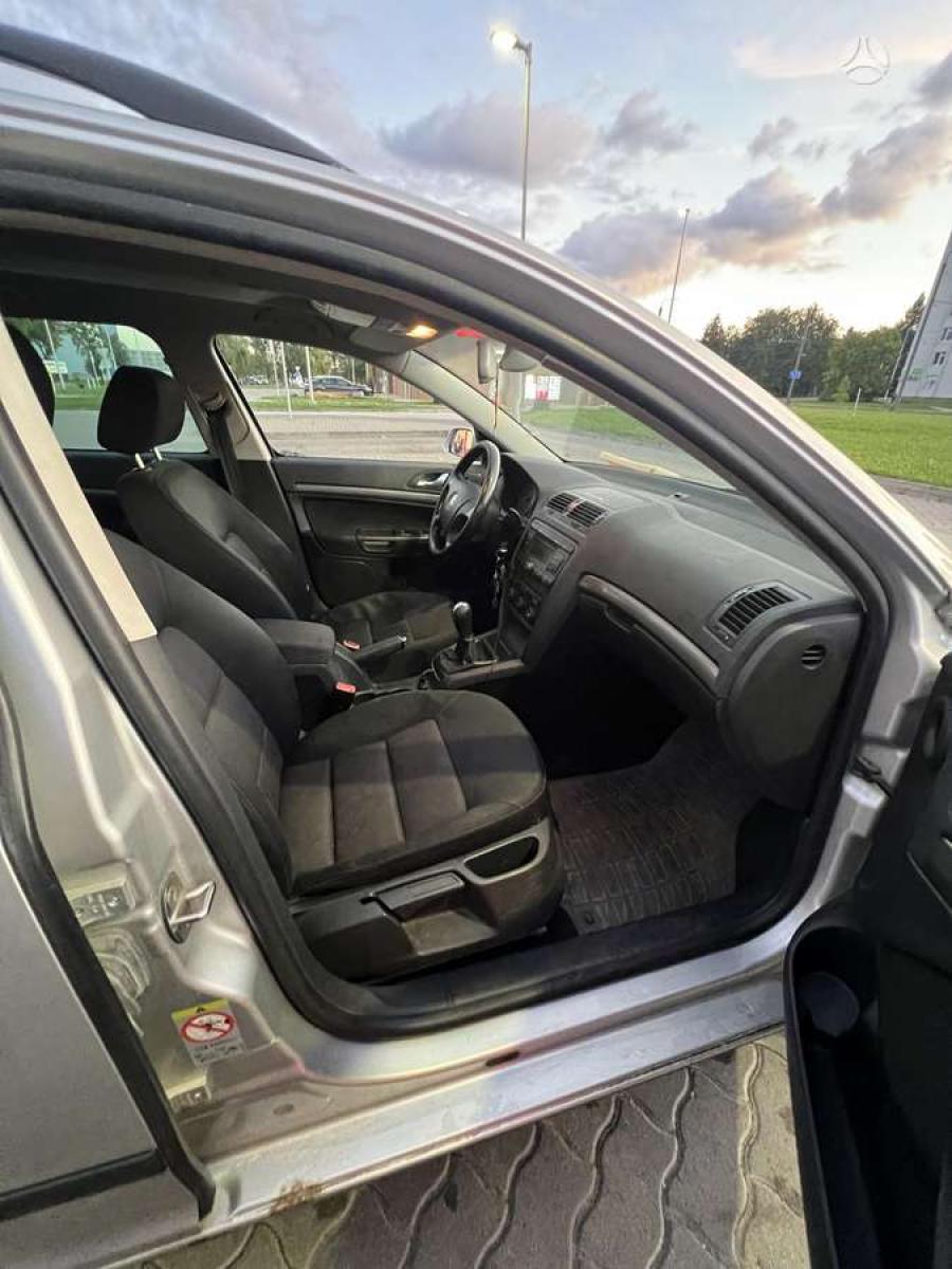 Grey Skoda Octavia 2006 in Kaunas, with an engine capacity of 1.90 L and mileage of 516 thousand km for 1350 €, photo 13 on AUTOMOTO.COM.LV