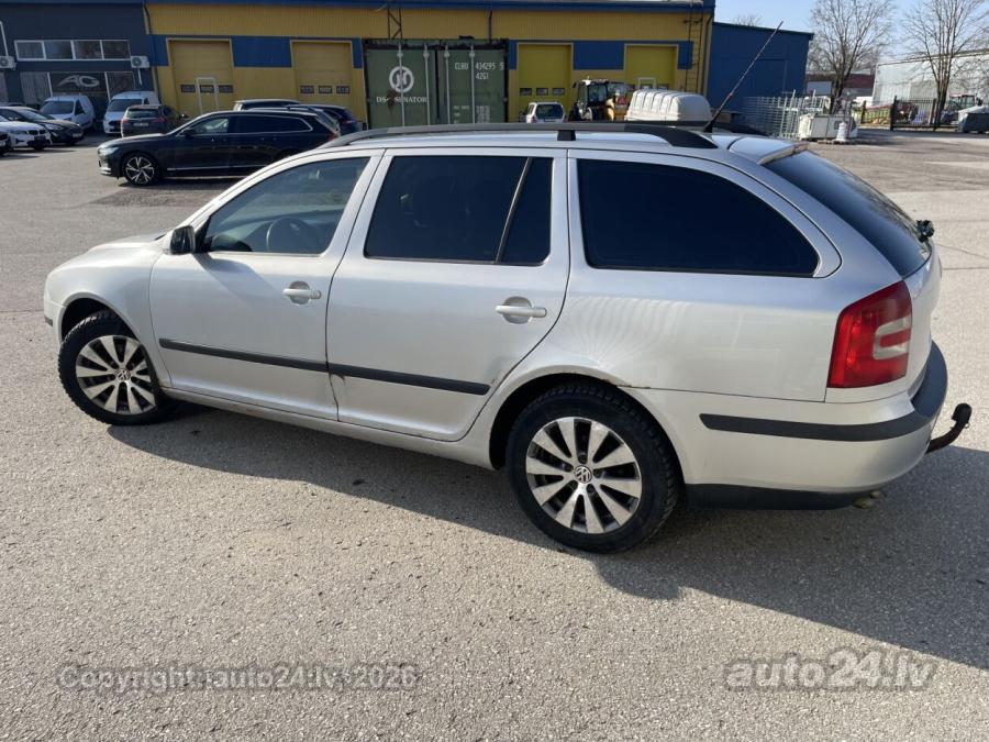 Pelēks Skoda Octavia 2007 Tartu, ar dzinēja tilpumu 2.00 L un nobraukumu 381 tūkst. km par 1499 €, foto 2 vietnē AUTOMOTO.COM.LV