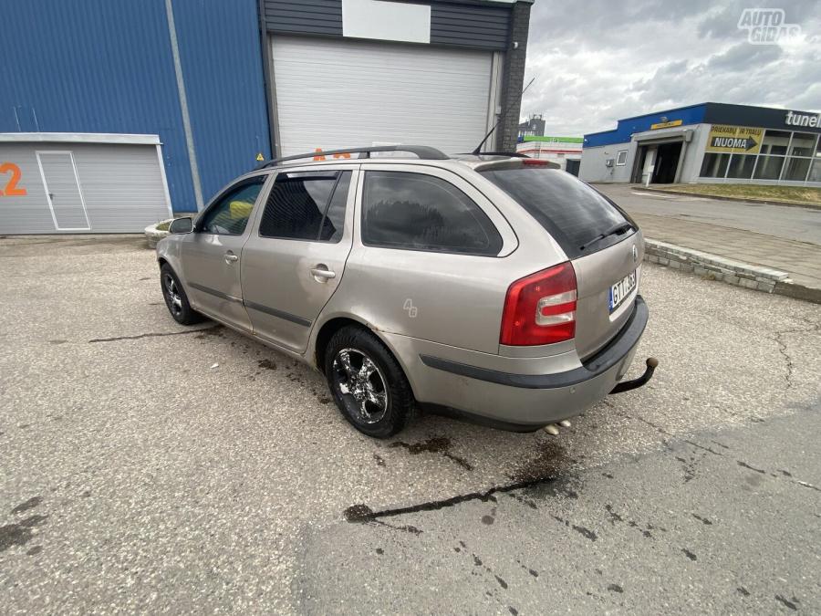 Grey Skoda Octavia 2007 in Vilnius, with an engine capacity of 1.90 L and mileage of 450 thousand km for 750 €, photo 8 on AUTOMOTO.COM.LV