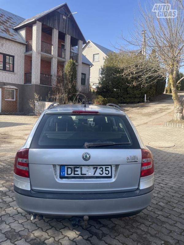 Grey Skoda Octavia 2007 in Alytus, with an engine capacity of 1.90 L and mileage of 314 thousand km for 1100 €, photo 3 on AUTOMOTO.COM.LV