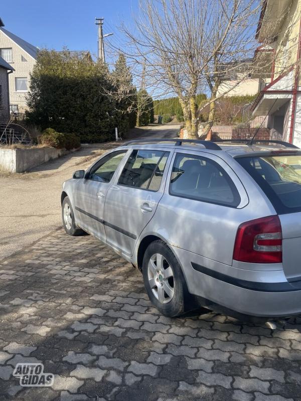 Pelēks Skoda Octavia 2007 Alīta, ar dzinēja tilpumu 1.90 L un nobraukumu 314 tūkst. km par 1100 €, foto 5 vietnē AUTOMOTO.COM.LV