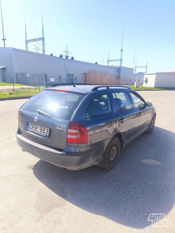 Grey Skoda Octavia 2007 in Kaunas, with an engine capacity of 1.90 L and mileage of 325 thousand km for 650 €, photo 3 on AUTOMOTO.COM.LV