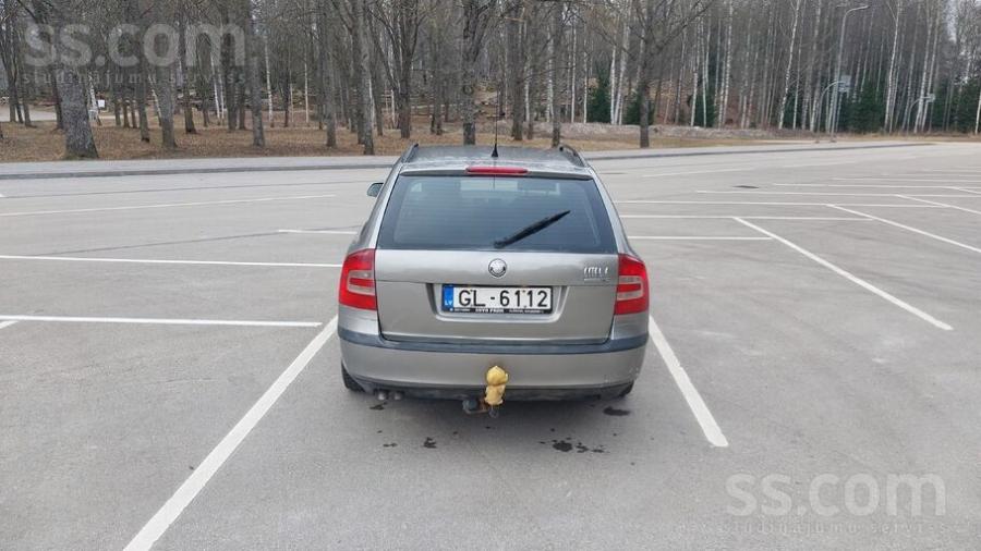 Pelēks Skoda Octavia 2007 Alūksne, ar dzinēja tilpumu 1.90 L un nobraukumu 0 tūkst. km par 990 €, foto 9 vietnē AUTOMOTO.COM.LV