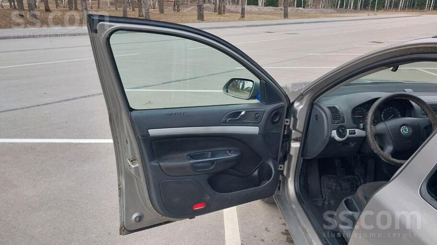 Pelēks Skoda Octavia 2007 Alūksne, ar dzinēja tilpumu 1.90 L un nobraukumu 0 tūkst. km par 990 €, foto 10 vietnē AUTOMOTO.COM.LV
