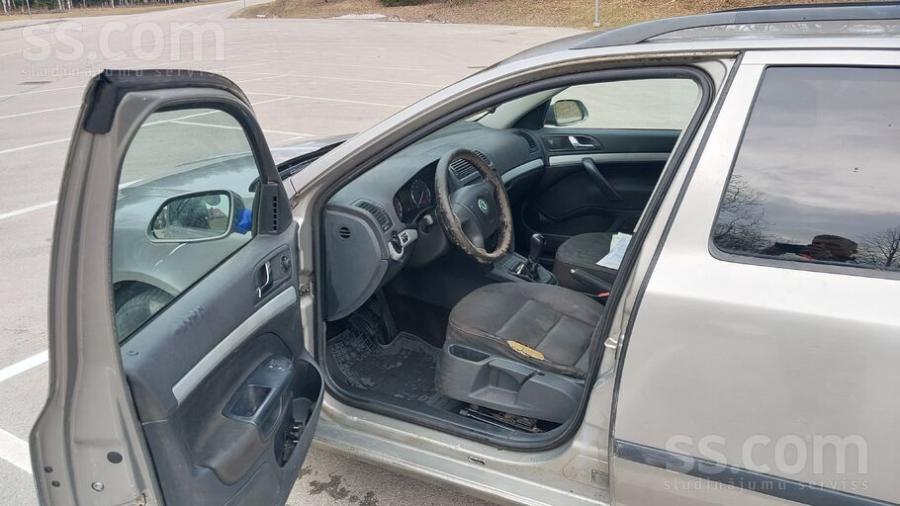 Pelēks Skoda Octavia 2007 Alūksne, ar dzinēja tilpumu 1.90 L un nobraukumu 0 tūkst. km par 990 €, foto 11 vietnē AUTOMOTO.COM.LV