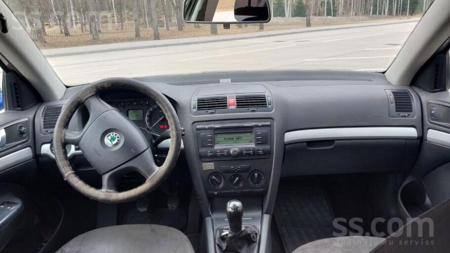 Pelēks Skoda Octavia 2007 Alūksne, ar dzinēja tilpumu 1.90 L un nobraukumu 0 tūkst. km par 990 €, foto 18 vietnē AUTOMOTO.COM.LV