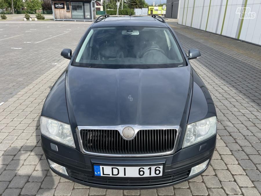 Grey Skoda Octavia 2007 in Vilnius, with an engine capacity of 2.00 L and mileage of 250 thousand km for 1700 €, photo 7 on AUTOMOTO.COM.LV