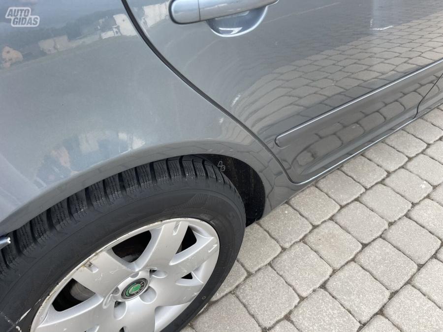 Grey Skoda Octavia 2007 in Vilnius, with an engine capacity of 2.00 L and mileage of 250 thousand km for 1700 €, photo 20 on AUTOMOTO.COM.LV
